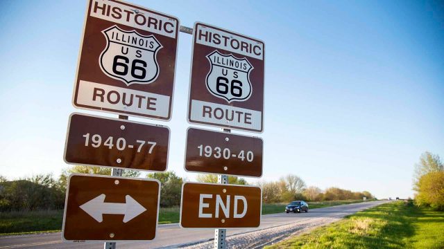 Nostalgic Route 66 Road Trip: St. Louis to Chicago - Pursuits with ...